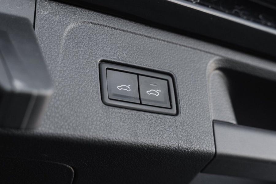 Zils Volkswagen Passat 2021 Mārupe, ar dzinēja tilpumu 1.40 L un nobraukumu 166 tūkst. km par 19850 €, foto 38 vietnē AUTOMOTO.COM.LV