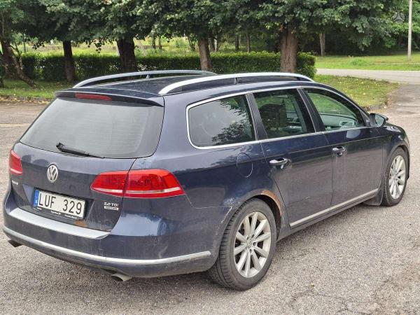 Zils Volkswagen Passat 2011 Šilutė, ar dzinēja tilpumu 1.97 L un nobraukumu 300 tūkst. km par 3000 €, foto 4 vietnē AUTOMOTO.COM.LV