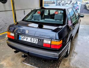 Blue Volkswagen Passat 1991 in Kaunas, with an engine capacity of 1.78 L and mileage of 94 thousand km for 2200 €, photo 38 on AUTOMOTO.COM.LV