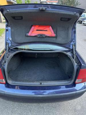 Zils Volkswagen Passat 1997 Viļņa, ar dzinēja tilpumu 1.90 L un nobraukumu 154 tūkst. km par 2750 €, foto 11 vietnē AUTOMOTO.COM.LV