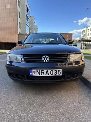 Zils Volkswagen Passat 1997 Viļņa, ar dzinēja tilpumu 1.90 L un nobraukumu 154 tūkst. km par 2750 €, foto 18 vietnē AUTOMOTO.COM.LV