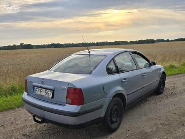 Zils Volkswagen Passat 1997 Šakiai, ar dzinēja tilpumu 1.90 L un nobraukumu 346 tūkst. km par 500 €, foto 6 vietnē AUTOMOTO.COM.LV