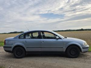 Zils Volkswagen Passat 1997 Šakiai, ar dzinēja tilpumu 1.90 L un nobraukumu 346 tūkst. km par 500 €, foto 8 vietnē AUTOMOTO.COM.LV