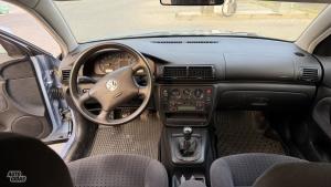 Blue Volkswagen Passat 1998 in Vilnius, with an engine capacity of 1.80 L and mileage of 298 thousand km for 1250 €, photo 11 on AUTOMOTO.COM.LV