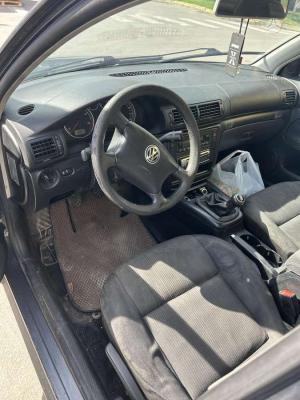 Zils Volkswagen Passat 1999 Prienai, ar dzinēja tilpumu 1.90 L un nobraukumu 467 tūkst. km par 850 €, foto 4 vietnē AUTOMOTO.COM.LV