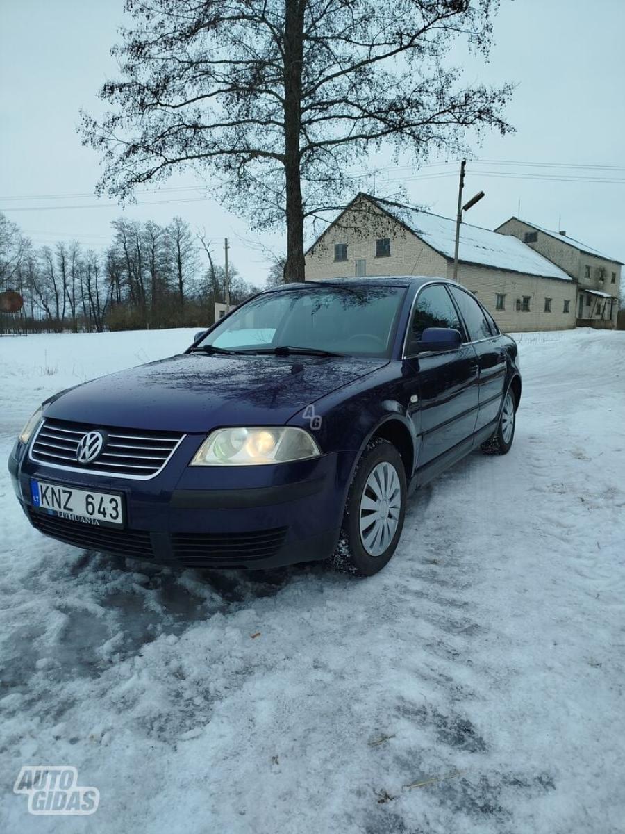 Blue Volkswagen Passat 2000 in Vilkaviskis, with an engine capacity of 1.90 L and mileage of 470 thousand km for 1150 €, photo 1 on AUTOMOTO.COM.LV