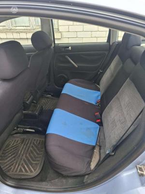 Blue Volkswagen Passat 2000 in Panevezys, with an engine capacity of 1.78 L and mileage of 291 thousand km for 1400 €, photo 8 on AUTOMOTO.COM.LV
