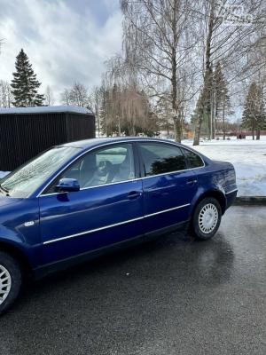 Zils Volkswagen Passat 2001 Raseiniai, ar dzinēja tilpumu 1.90 L un nobraukumu 325 tūkst. km par 1600 €, foto 11 vietnē AUTOMOTO.COM.LV