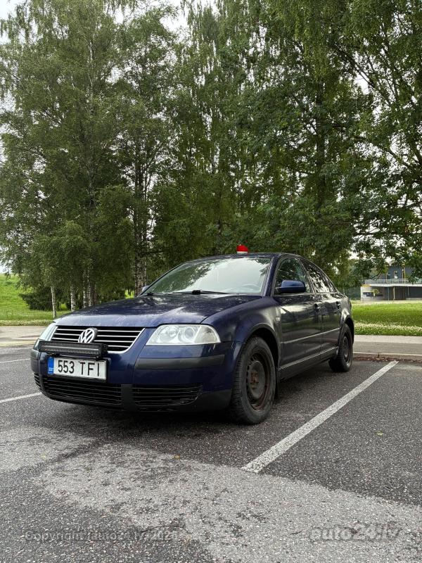 Zils Volkswagen Passat 2001 Paide, ar dzinēja tilpumu 1.90 L un nobraukumu 393 tūkst. km par 1300 €, foto 6 vietnē AUTOMOTO.COM.LV
