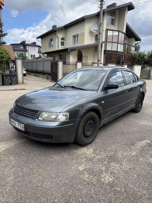 Zils Volkswagen Passat 2002 Viļņa, ar dzinēja tilpumu 1.90 L un nobraukumu 400 tūkst. km par 750 €, foto 7 vietnē AUTOMOTO.COM.LV