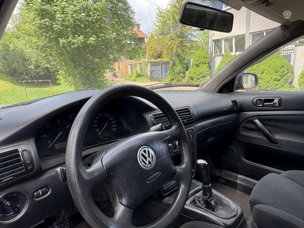 Zils Volkswagen Passat 2002 Viļņa, ar dzinēja tilpumu 1.90 L un nobraukumu 400 tūkst. km par 750 €, foto 8 vietnē AUTOMOTO.COM.LV