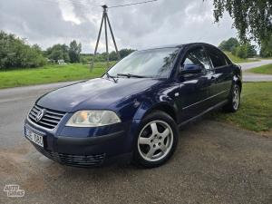 Zils Volkswagen Passat 2002 Plungė, ar dzinēja tilpumu 1.90 L un nobraukumu 390 tūkst. km par 1250 €, foto 3 vietnē AUTOMOTO.COM.LV