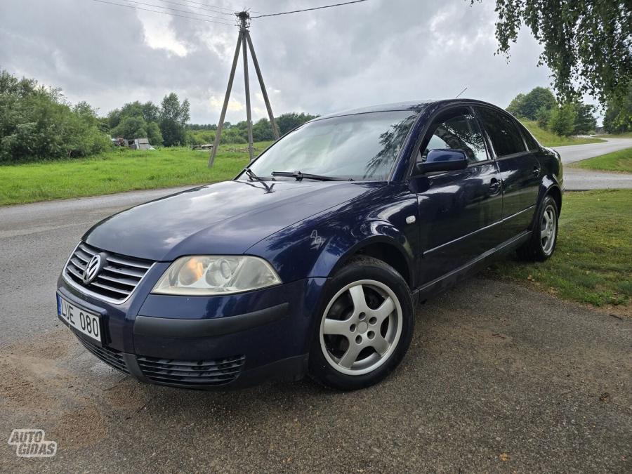 Zils Volkswagen Passat 2002 Plungė, ar dzinēja tilpumu 1.90 L un nobraukumu 390 tūkst. km par 1250 €, foto 3 vietnē AUTOMOTO.COM.LV