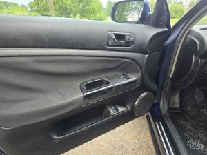 Zils Volkswagen Passat 2002 Plungė, ar dzinēja tilpumu 1.90 L un nobraukumu 390 tūkst. km par 1250 €, foto 9 vietnē AUTOMOTO.COM.LV