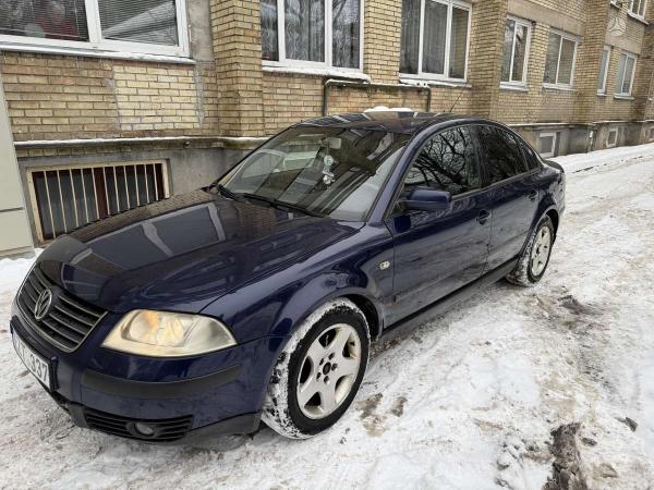 Zils Volkswagen Passat 2003 Kauņa, ar dzinēja tilpumu 1.90 L un nobraukumu 340 tūkst. km par 950 €, foto 5 vietnē AUTOMOTO.COM.LV
