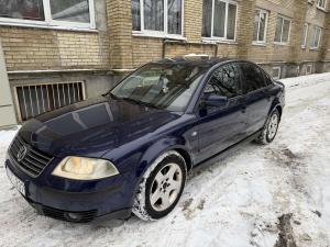 Blue Volkswagen Passat 2003 in Kaunas, with an engine capacity of 1.90 L and mileage of 340 thousand km for 950 €, photo 5 on AUTOMOTO.COM.LV