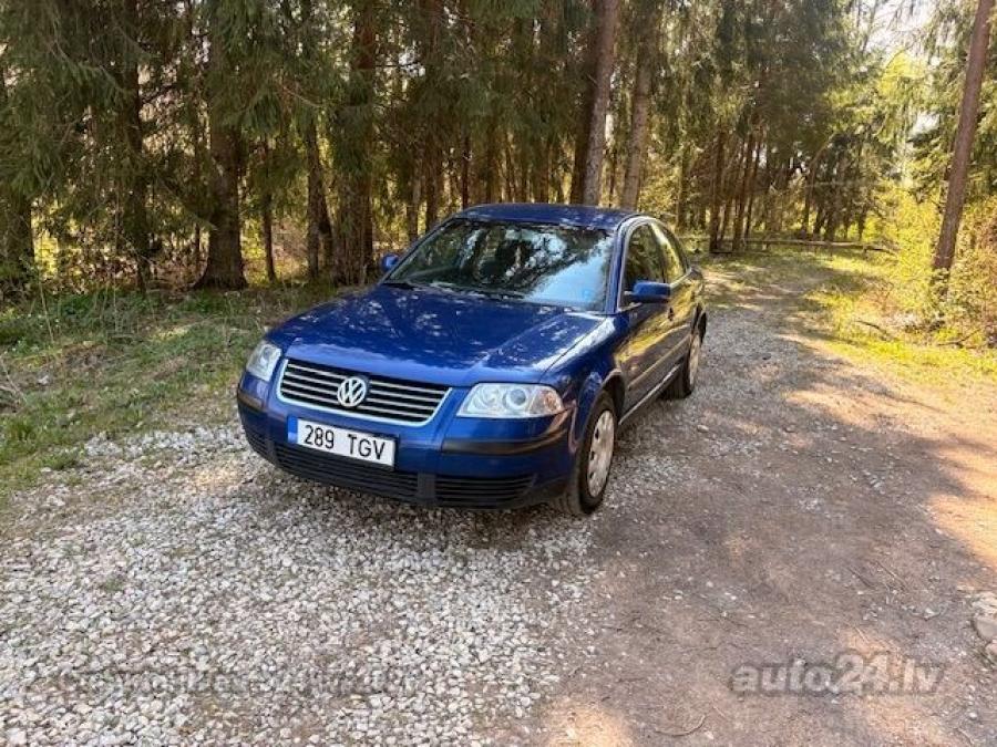 Blue Volkswagen Passat 2003 in Tallinn, with an engine capacity of 1.90 L and mileage of 316 thousand km for 2900 €, photo 4 on AUTOMOTO.COM.LV