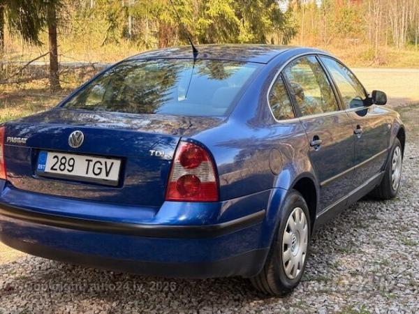Blue Volkswagen Passat 2003 in Tallinn, with an engine capacity of 1.90 L and mileage of 316 thousand km for 2900 €, photo 8 on AUTOMOTO.COM.LV