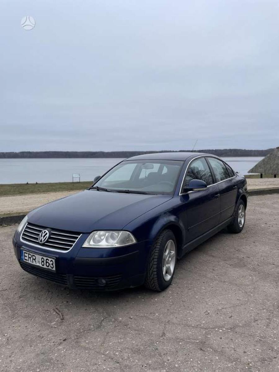 Zils Volkswagen Passat 2004 Kauņa, ar dzinēja tilpumu 1.90 L un nobraukumu 320 tūkst. km par 1300 €, foto 1 vietnē AUTOMOTO.COM.LV