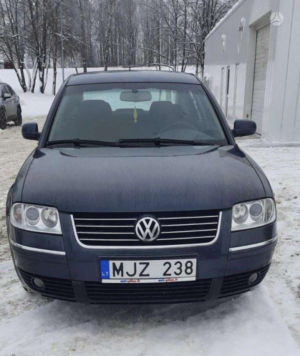 Zils Volkswagen Passat 2004 Viļņa, ar dzinēja tilpumu 1.90 L un nobraukumu 322 tūkst. km par 1350 €, foto 3 vietnē AUTOMOTO.COM.LV