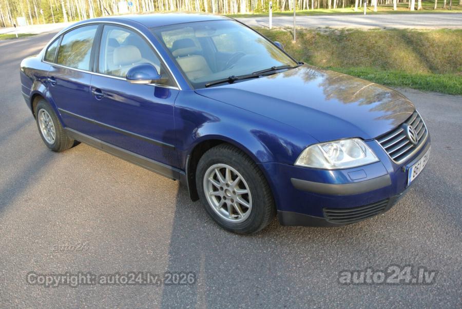 Blue Volkswagen Passat 2004 in Tallinn, with an engine capacity of 1.90 L and mileage of 290 thousand km for 3300 €, photo 7 on AUTOMOTO.COM.LV