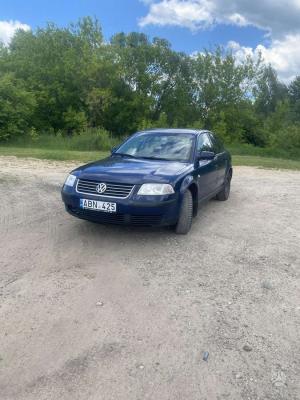 Zils Volkswagen Passat 2004 Viļņa, ar dzinēja tilpumu 1.78 L un nobraukumu 169 tūkst. km par 650 €, foto  vietnē AUTOMOTO.COM.LV