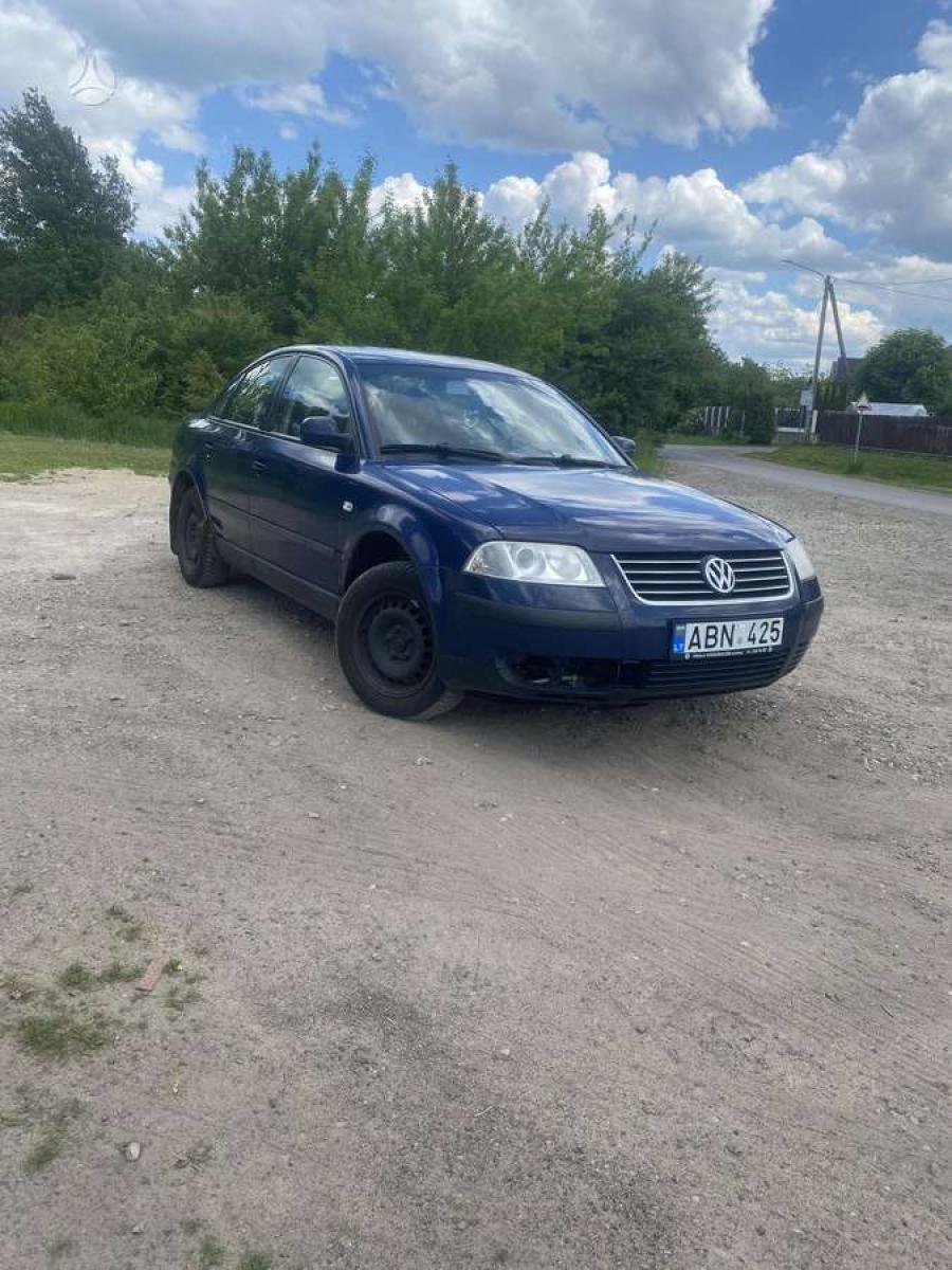 Zils Volkswagen Passat 2004 Viļņa, ar dzinēja tilpumu 1.78 L un nobraukumu 169 tūkst. km par 650 €, foto 3 vietnē AUTOMOTO.COM.LV
