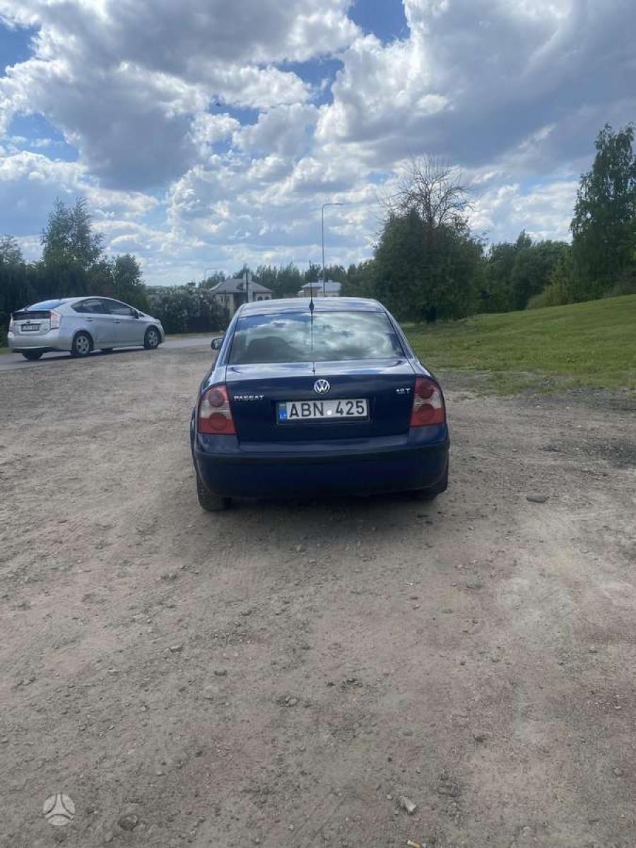 Zils Volkswagen Passat 2004 Viļņa, ar dzinēja tilpumu 1.78 L un nobraukumu 169 tūkst. km par 650 €, foto 6 vietnē AUTOMOTO.COM.LV