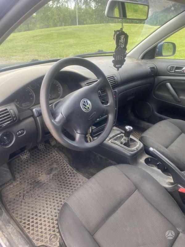 Zils Volkswagen Passat 2004 Viļņa, ar dzinēja tilpumu 1.78 L un nobraukumu 169 tūkst. km par 650 €, foto 6 vietnē AUTOMOTO.COM.LV