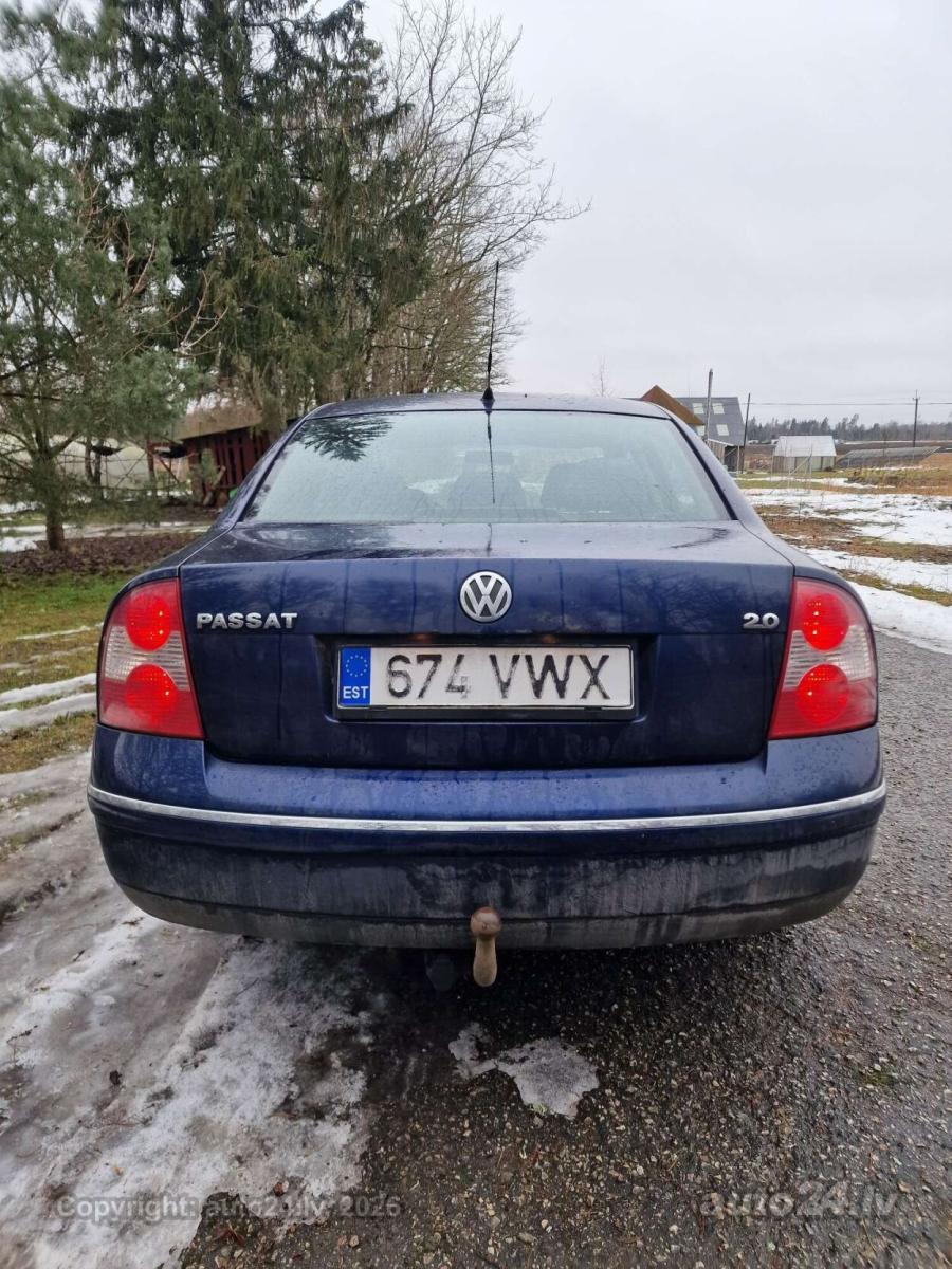 Zils Volkswagen Passat 2005 Pērnava, ar dzinēja tilpumu 2.00 L un nobraukumu 197 tūkst. km par 1050 €, foto 3 vietnē AUTOMOTO.COM.LV