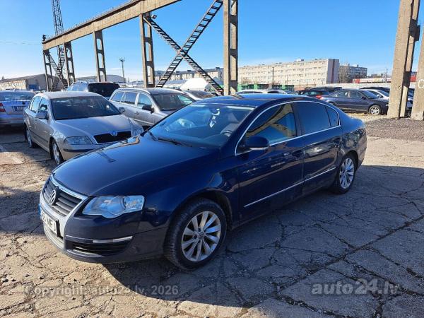 Zils Volkswagen Passat 2005 Tallina, ar dzinēja tilpumu 1.60 L un nobraukumu 321 tūkst. km par 899 €, foto 2 vietnē AUTOMOTO.COM.LV