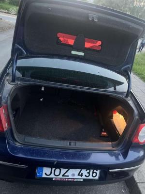Blue Volkswagen Passat 2005 in Vilnius, with an engine capacity of 1.98 L and mileage of 344 thousand km for 800 €, photo 12 on AUTOMOTO.COM.LV