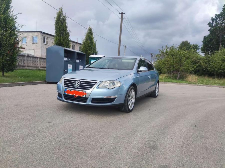Zils Volkswagen Passat 2005 Kauņa, ar dzinēja tilpumu 1.97 L un nobraukumu 291 tūkst. km par 2080 €, foto 1 vietnē AUTOMOTO.COM.LV