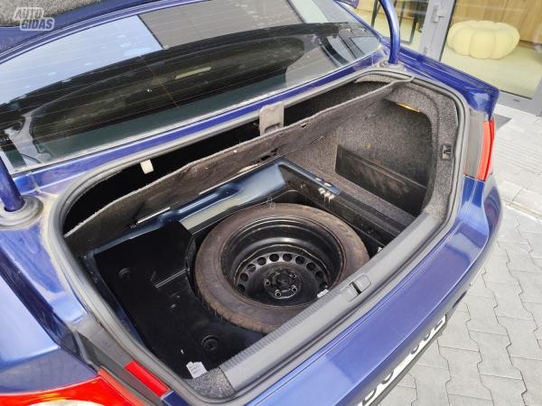 Zils Volkswagen Passat 2005 Telšiai, ar dzinēja tilpumu 2.00 L un nobraukumu 153 tūkst. km par 1750 €, foto 8 vietnē AUTOMOTO.COM.LV