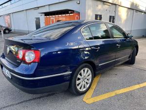 Zils Volkswagen Passat 2005 Viļņa, ar dzinēja tilpumu 1.97 L un nobraukumu 344 tūkst. km par 1150 €, foto 4 vietnē AUTOMOTO.COM.LV