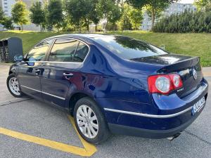 Zils Volkswagen Passat 2005 Viļņa, ar dzinēja tilpumu 1.97 L un nobraukumu 344 tūkst. km par 1150 €, foto 6 vietnē AUTOMOTO.COM.LV