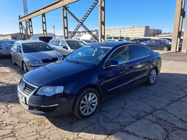 Zils Volkswagen Passat 2005 Tallina, ar dzinēja tilpumu 1.60 L un nobraukumu 321 tūkst. km par 499 €, foto 9 vietnē AUTOMOTO.COM.LV