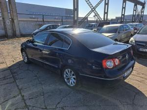 Blue Volkswagen Passat 2005 in Tallinn, with an engine capacity of 1.60 L and mileage of 321 thousand km for 499 €, photo 12 on AUTOMOTO.COM.LV