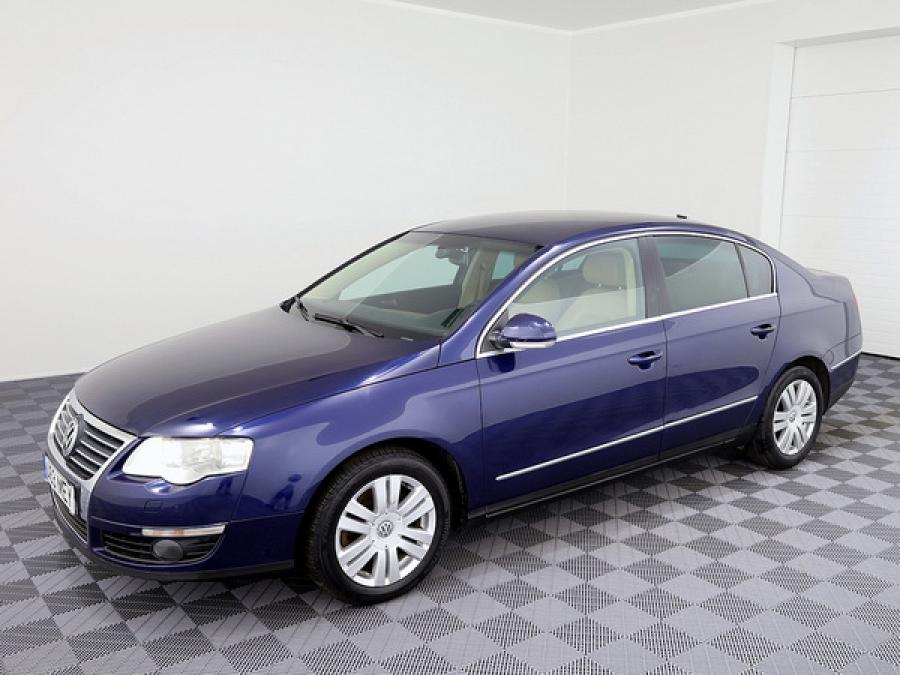 Zils Volkswagen Passat 2005 Tallina, ar dzinēja tilpumu 2.00 L un nobraukumu 266 tūkst. km par 999 €, foto 3 vietnē AUTOMOTO.COM.LV