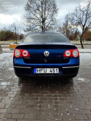 Zils Volkswagen Passat 2006 Kauņa, ar dzinēja tilpumu 2.00 L un nobraukumu 308 tūkst. km par 1200 €, foto 3 vietnē AUTOMOTO.COM.LV