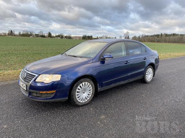 Zils Volkswagen Passat 2006 Rakvere, ar dzinēja tilpumu 0.00 L un nobraukumu 179 tūkst. km par 700 €, foto 1 vietnē AUTOMOTO.COM.LV