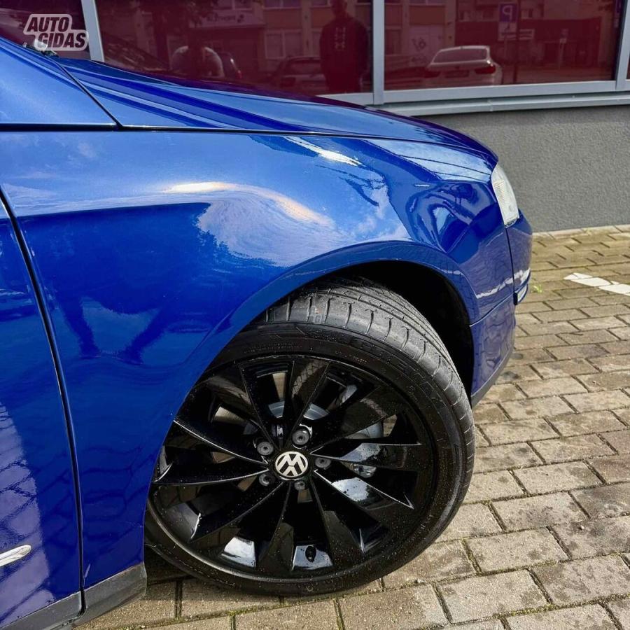 Zils Volkswagen Passat 2006 Kaišiadorys, ar dzinēja tilpumu 2.00 L un nobraukumu 290 tūkst. km par 2950 €, foto 9 vietnē AUTOMOTO.COM.LV