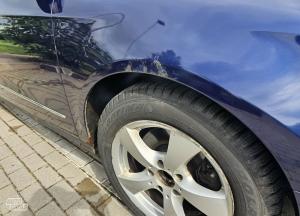 Zils Volkswagen Passat 2006 Viļņa, ar dzinēja tilpumu 2.00 L un nobraukumu 237 tūkst. km par 2000 €, foto 14 vietnē AUTOMOTO.COM.LV