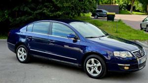 Blue Volkswagen Passat 2006 in Siauliai, with an engine capacity of 1.90 L and mileage of 257 thousand km for 1900 €, photo 25 on AUTOMOTO.COM.LV