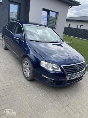 Zils Volkswagen Passat 2006 Kauņa, ar dzinēja tilpumu 2.00 L un nobraukumu 312 tūkst. km par 1780 €, foto  vietnē AUTOMOTO.COM.LV