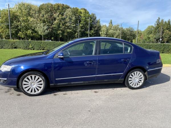 Blue Volkswagen Passat 2006 in Kaunas, with an engine capacity of 1.90 L and mileage of 354 thousand km for 2000 €, photo 3 on AUTOMOTO.COM.LV