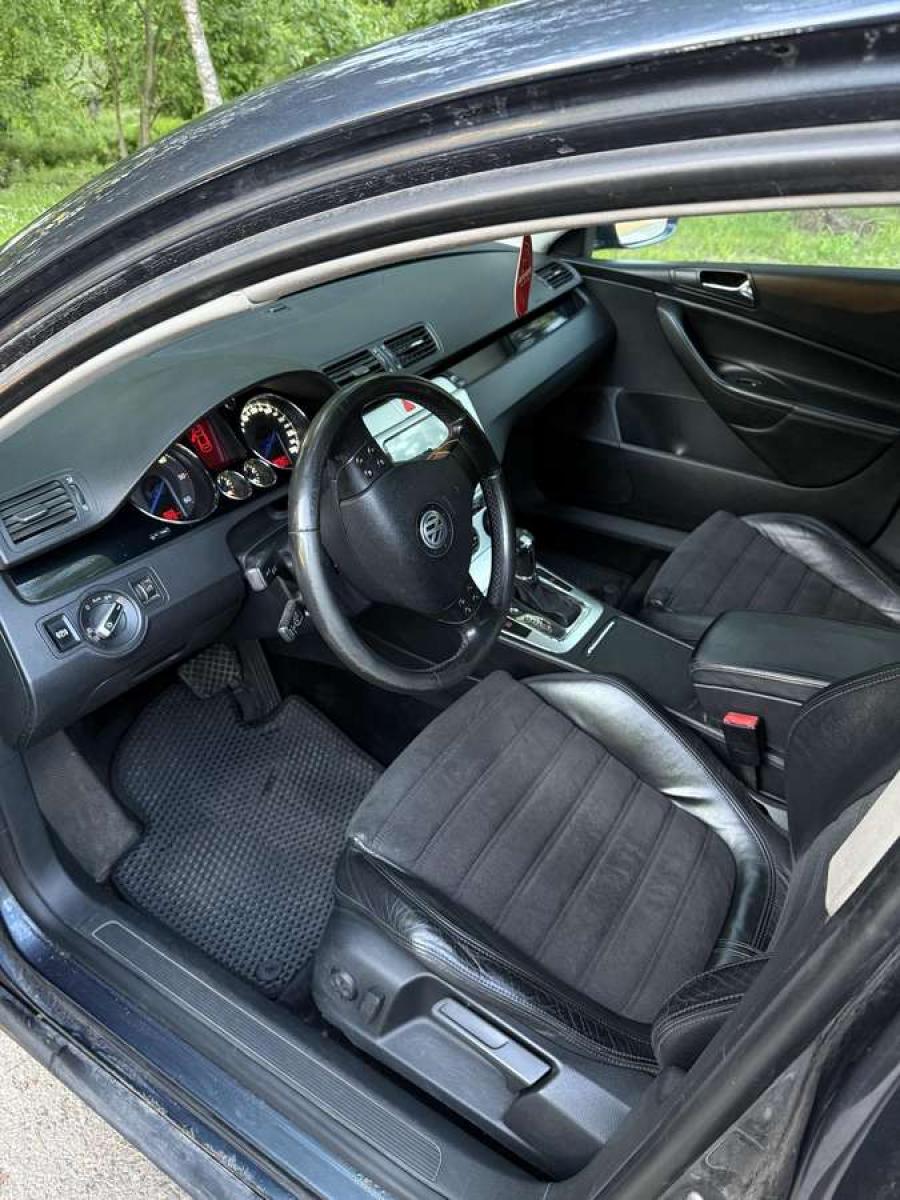 Blue Volkswagen Passat 2007 in Vilnius, with an engine capacity of 1.97 L and mileage of 286 thousand km for 2550 €, photo 7 on AUTOMOTO.COM.LV