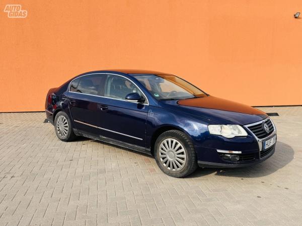 Blue Volkswagen Passat 2007 in Kretinga, with an engine capacity of 1.90 L and mileage of 430 thousand km for 1300 €, photo 2 on AUTOMOTO.COM.LV