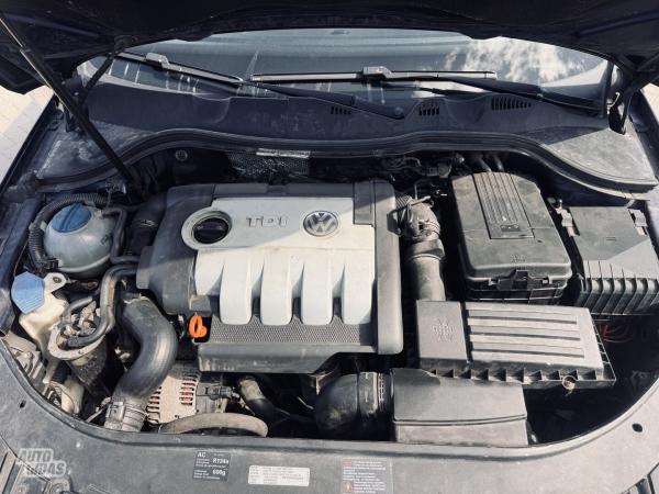 Blue Volkswagen Passat 2007 in Kretinga, with an engine capacity of 1.90 L and mileage of 430 thousand km for 1300 €, photo 8 on AUTOMOTO.COM.LV