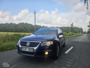 Blue Volkswagen Passat 2007 in Klaipeda, with an engine capacity of 1.90 L and mileage of 439 thousand km for 1399 €, photo  on AUTOMOTO.COM.LV